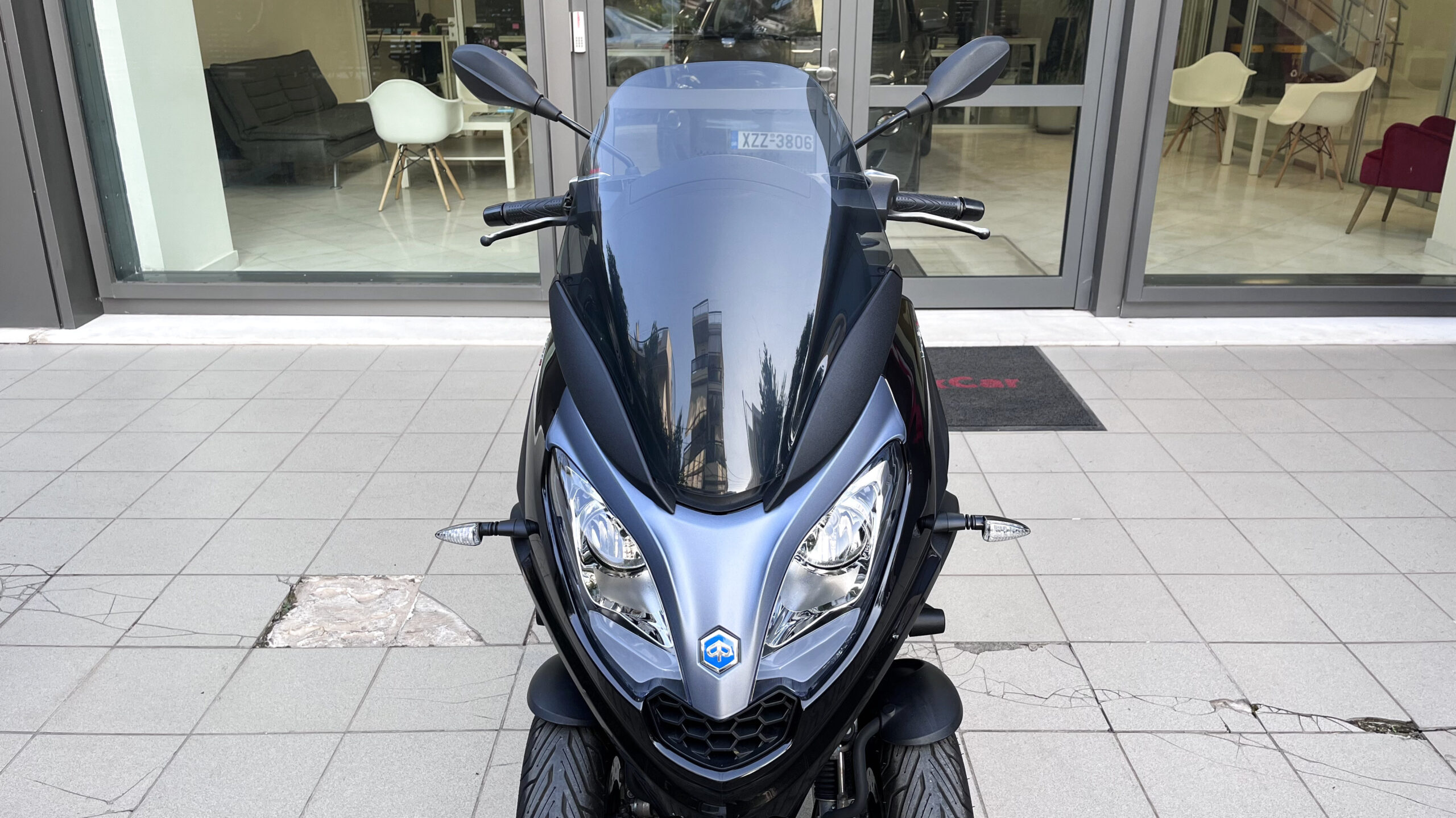 Piaggio MP3 300 Sport | 0.3I Auto | 2021 usato - OpenCars Italia