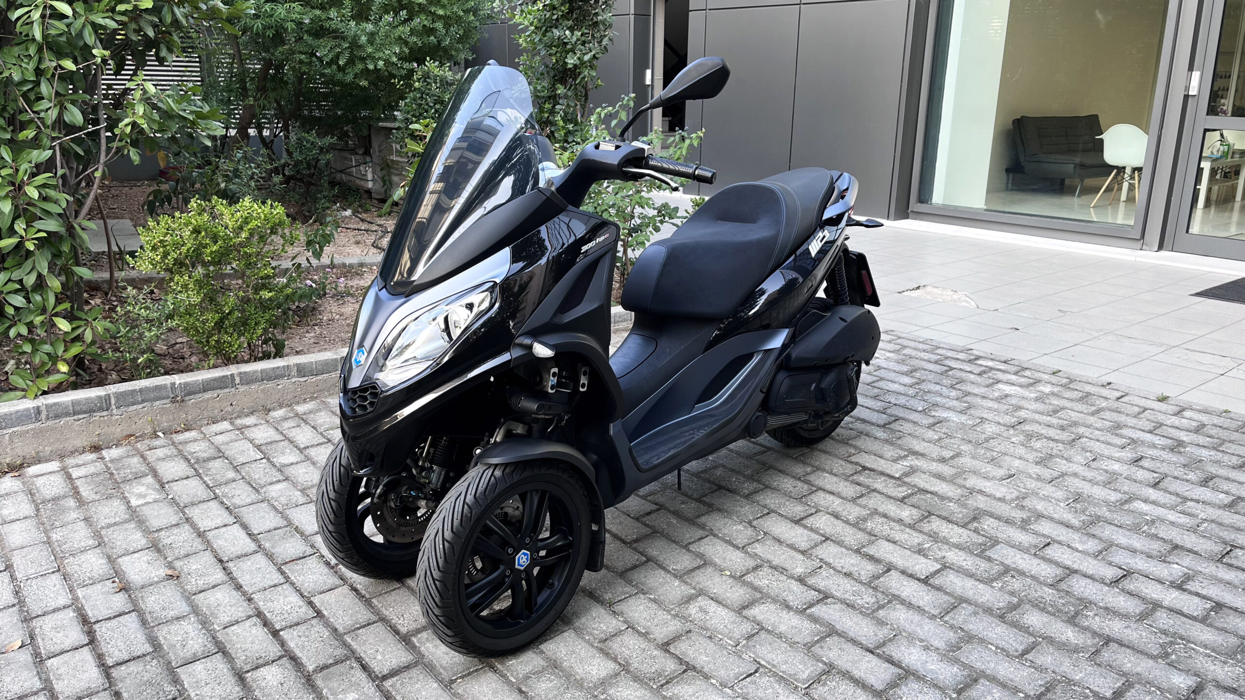 Piaggio MP3 300 Sport | 0.3I Auto | 2021 usato - OpenCars Italia
