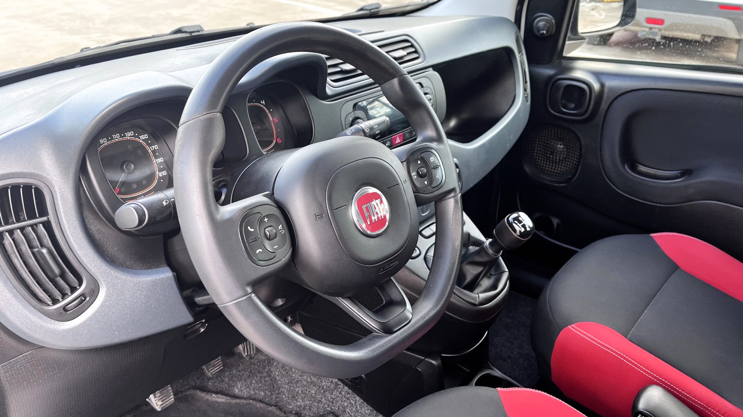Μεταχειρισμένο Fiat Panda Lounge | 1.3I 95hp | 2018 - OpenCars