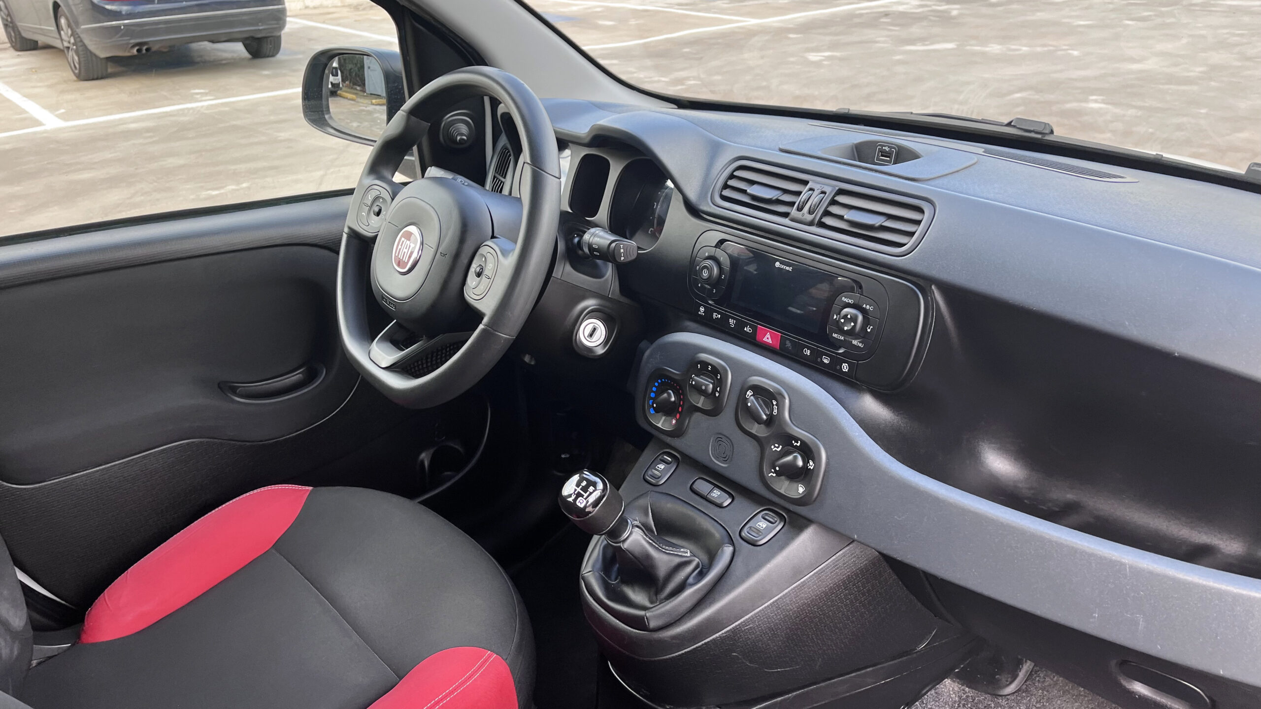 Μεταχειρισμένο Fiat Panda Lounge | 1.3I 95hp | 2018 - OpenCars