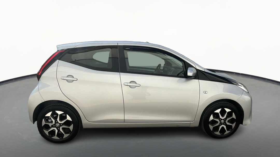 Used Toyota Aygo X-Play Sport | 1.0l 72hp | 2021 | AND WITH ...